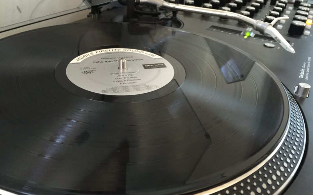 A Promise | Echo & The Bunnymen | 1981 - beatone